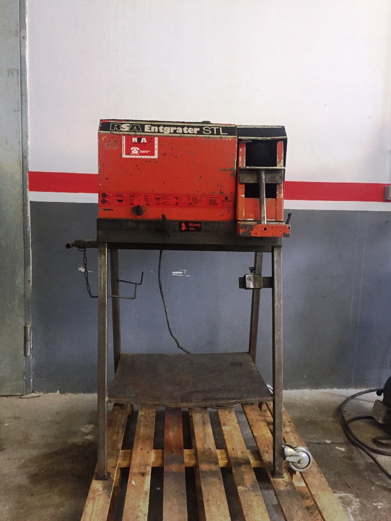 Machine • AWM Werkzeugmaschinen GmbH